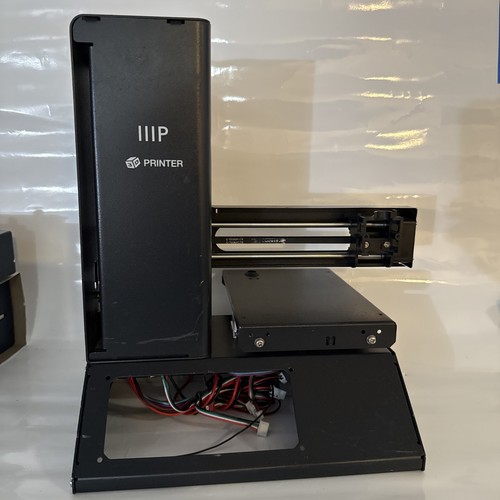 IIIP Monoprice 33012 3D Printer Shell, Motors etc FOR PARTS- See ...