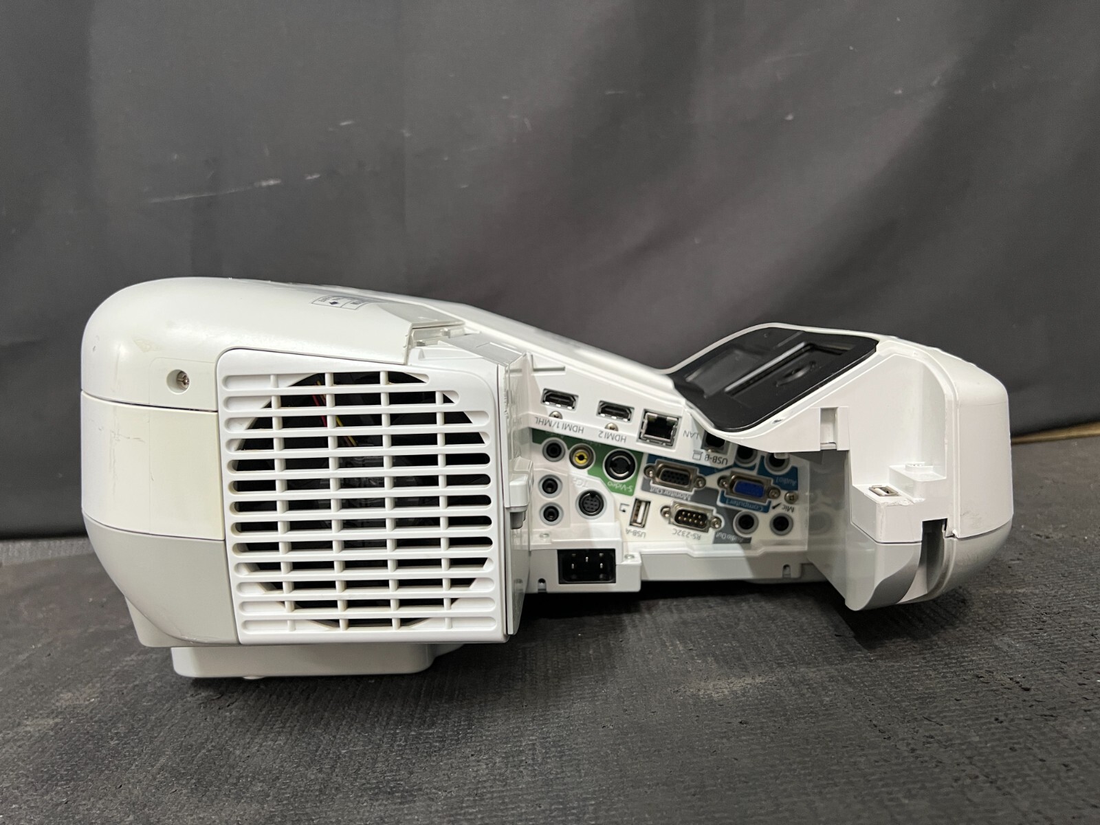 Epson BrightLink 595Wi WXGA 3lcd 3300 Lumens UST Ultra Short Throw ...