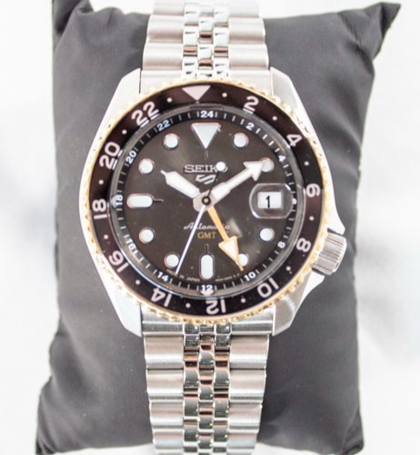 Seiko 5 Sports SSK021 Automatic 24 Jewels Water-Resistant Men's Watch ...