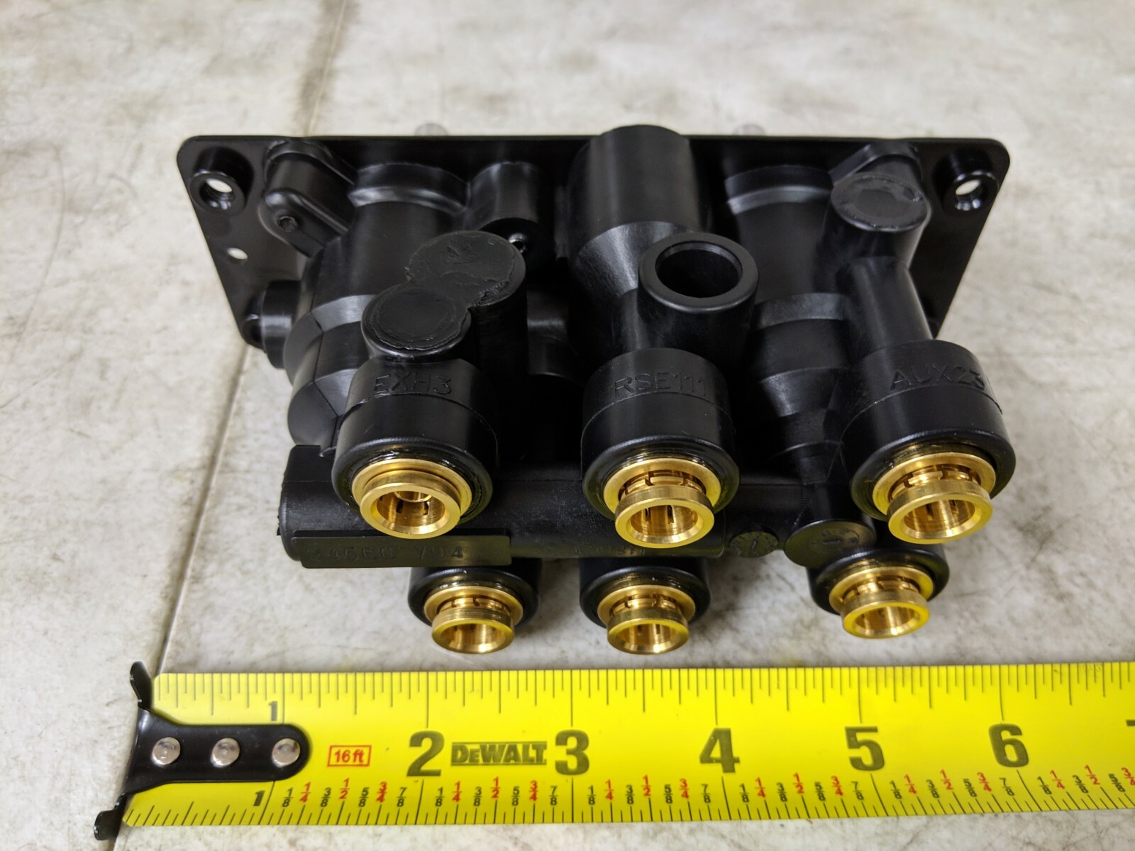 Mv2 Control Module Dash Hand Operated Valve. Excel# EM34560 Ref ...