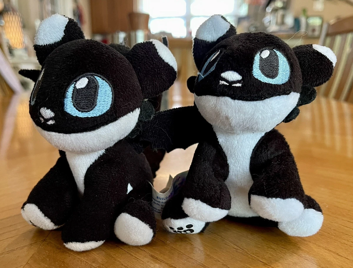 Blue Night Fury Eyes