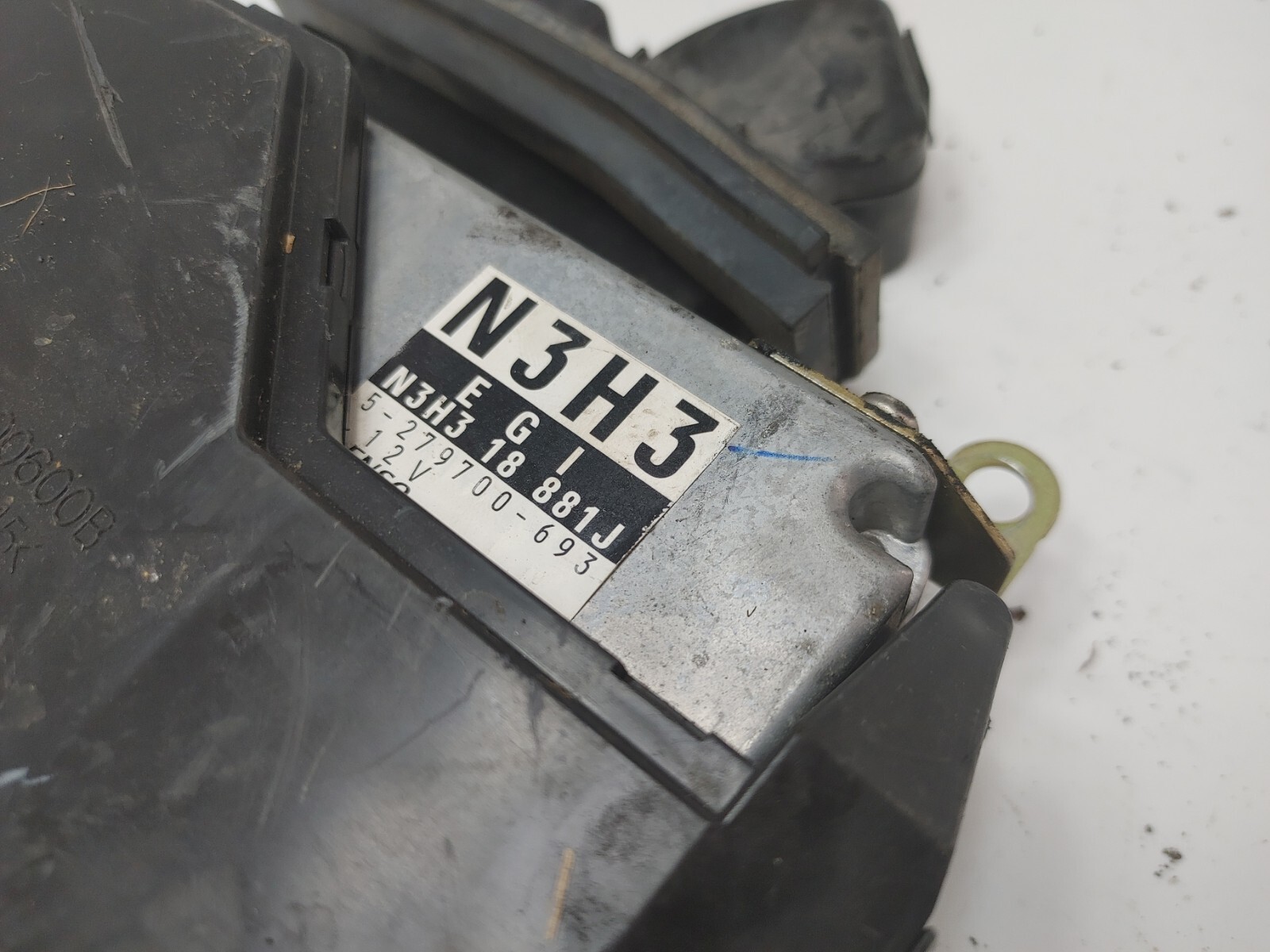 2004 MAZDA RX8 RX-8 MT ECU ECM COMPUTER CONTROL MODULE N3H3 18 881J ...