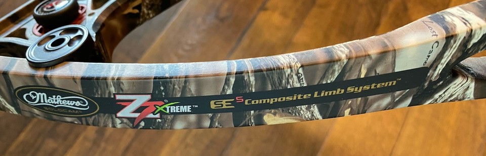Mathews Z7 Extreme Compound Composite Limb System Bow With Accessories ...