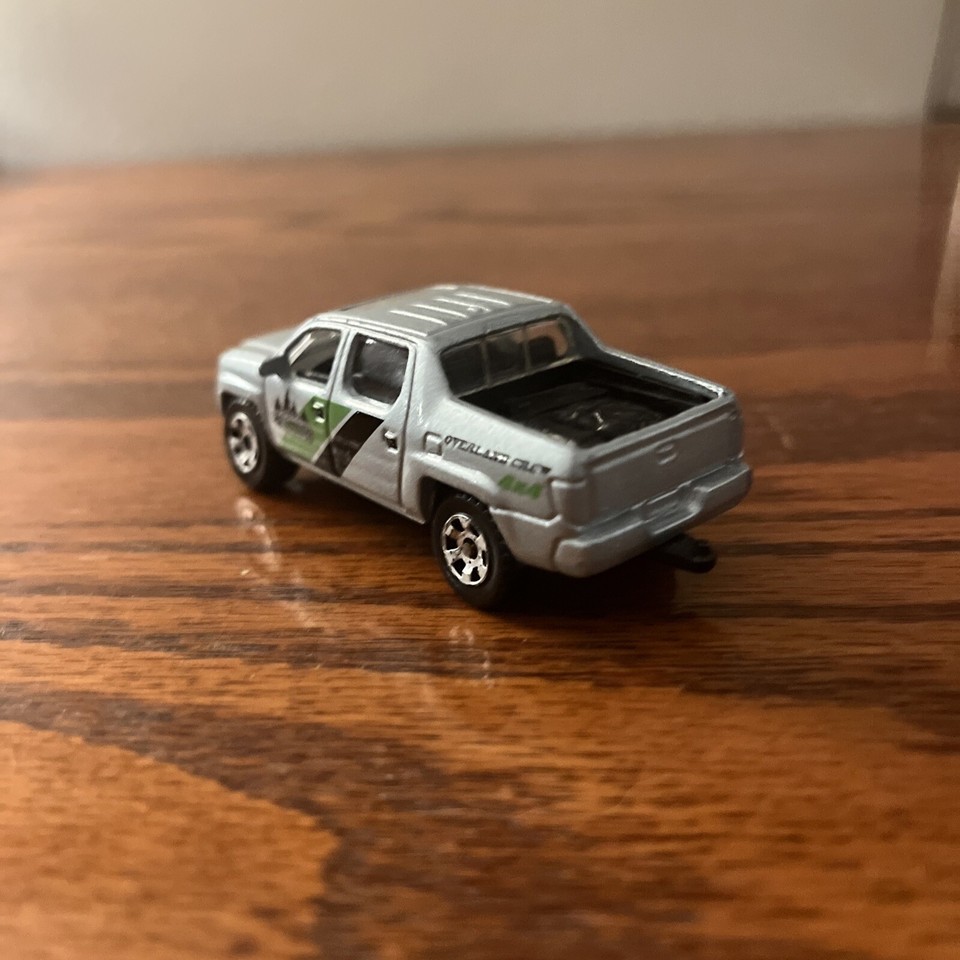 Matchbox 2007 Honda Ridgeline Overland Crew MB705 Mattel Die Cast Toy ...