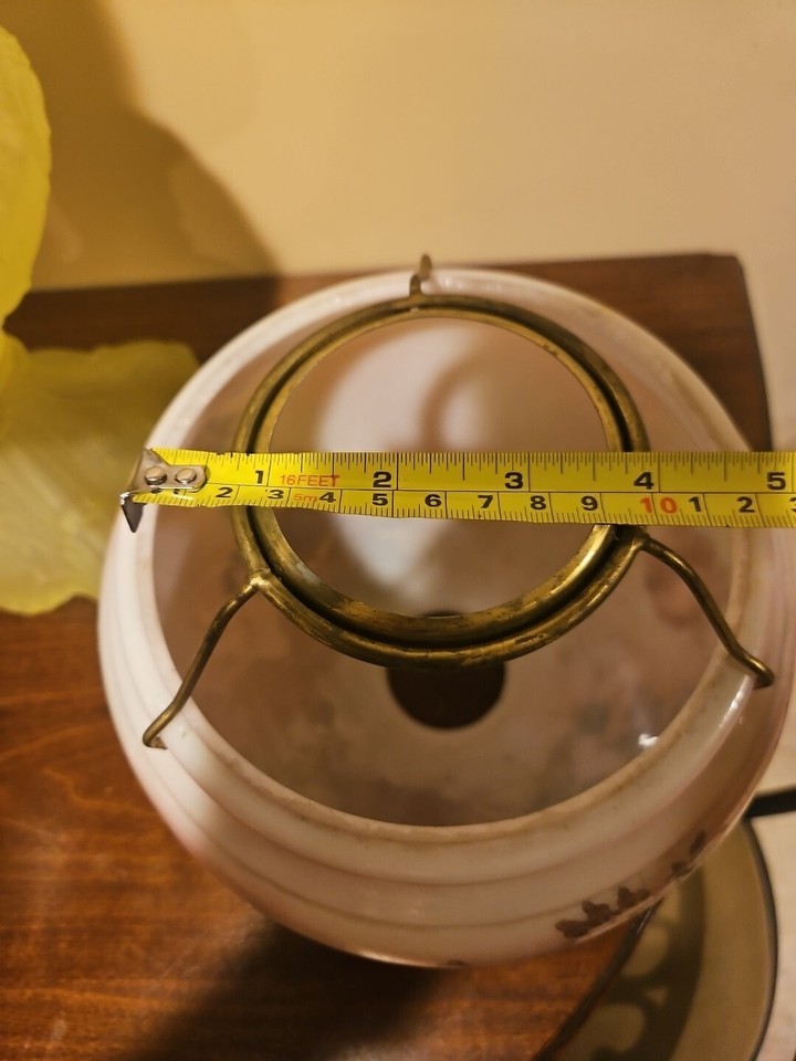 ANTIQUE 19c Lamp Shade - Base Parts Spider Ring Floral Design Aladdin ...