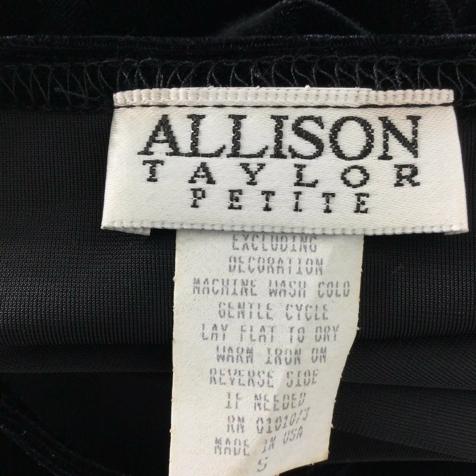 Allison Taylor Petite 2OOO Logo Y2K Black Velvet Shir… - Gem