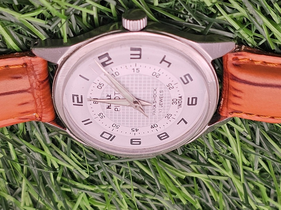 Beautiful Mens HMT Pilot Parashock Mechanical Wind 17J Watch White Dial ...