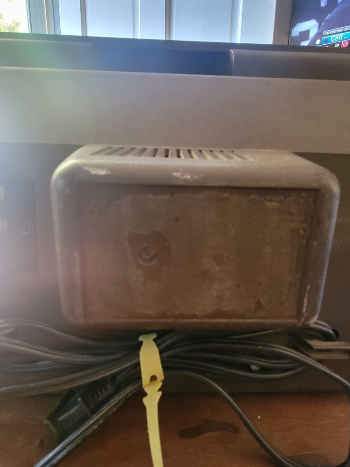 Zenith TV 13" Tube Television Retro Flip Knobs Vintage Working Black ...