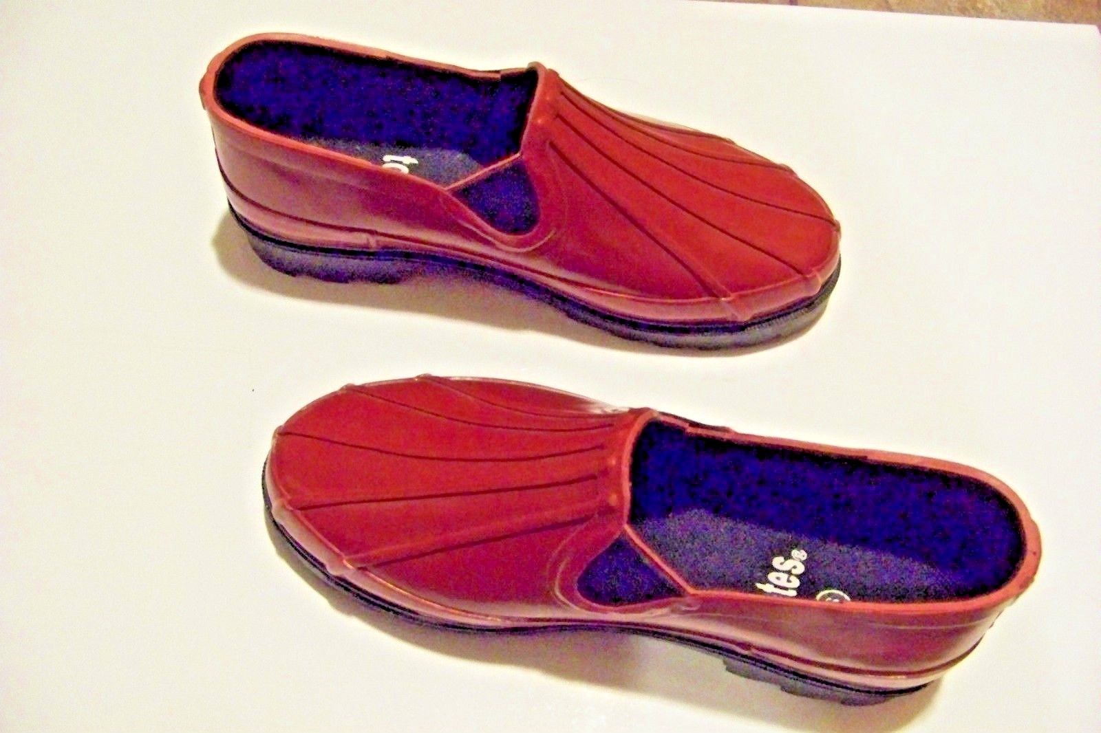 womens totes red rubber slip on boots shoes size 6 | eBay