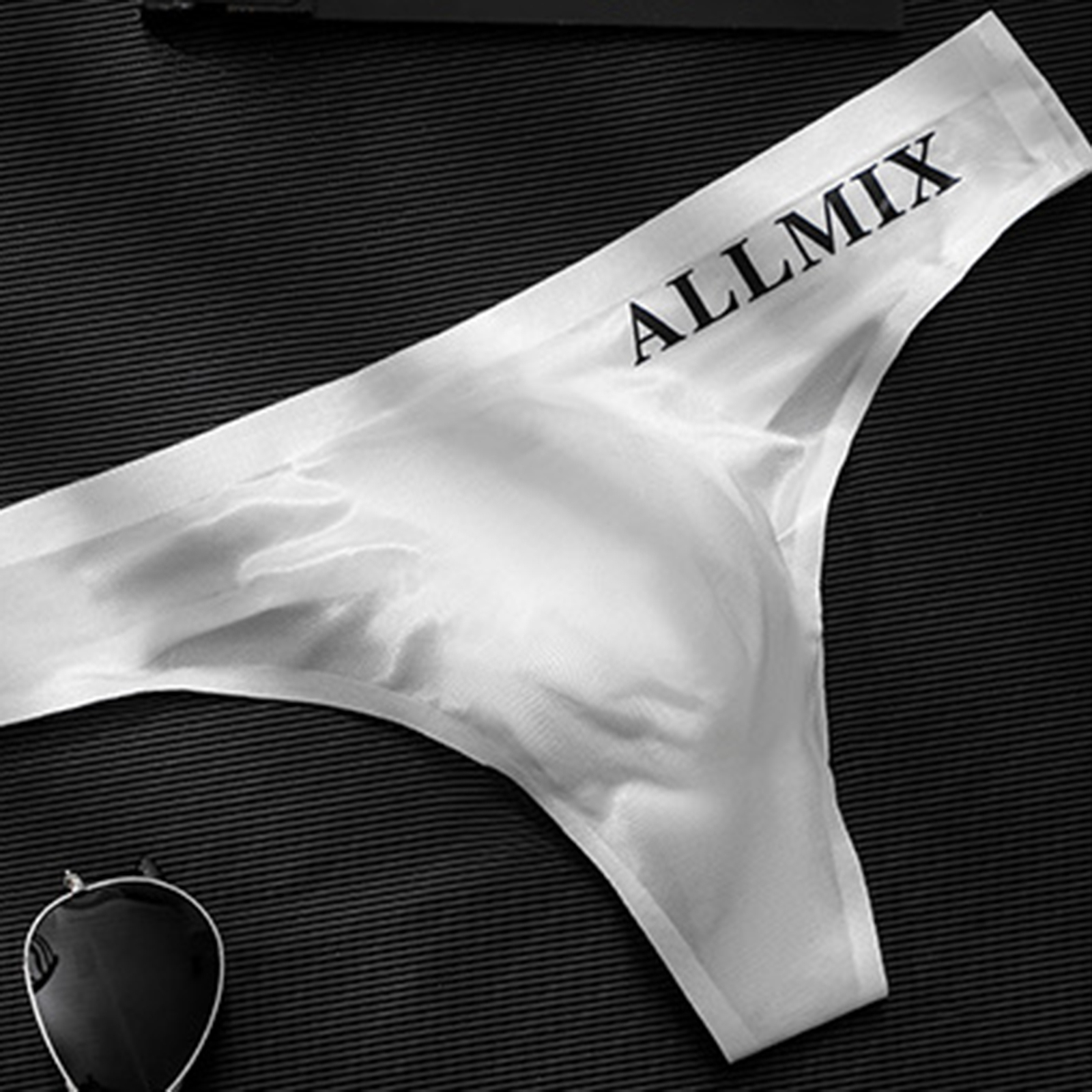 Men Briefs Ultra-thin Decorative Sweat Absorption Men Sexy Panties ...