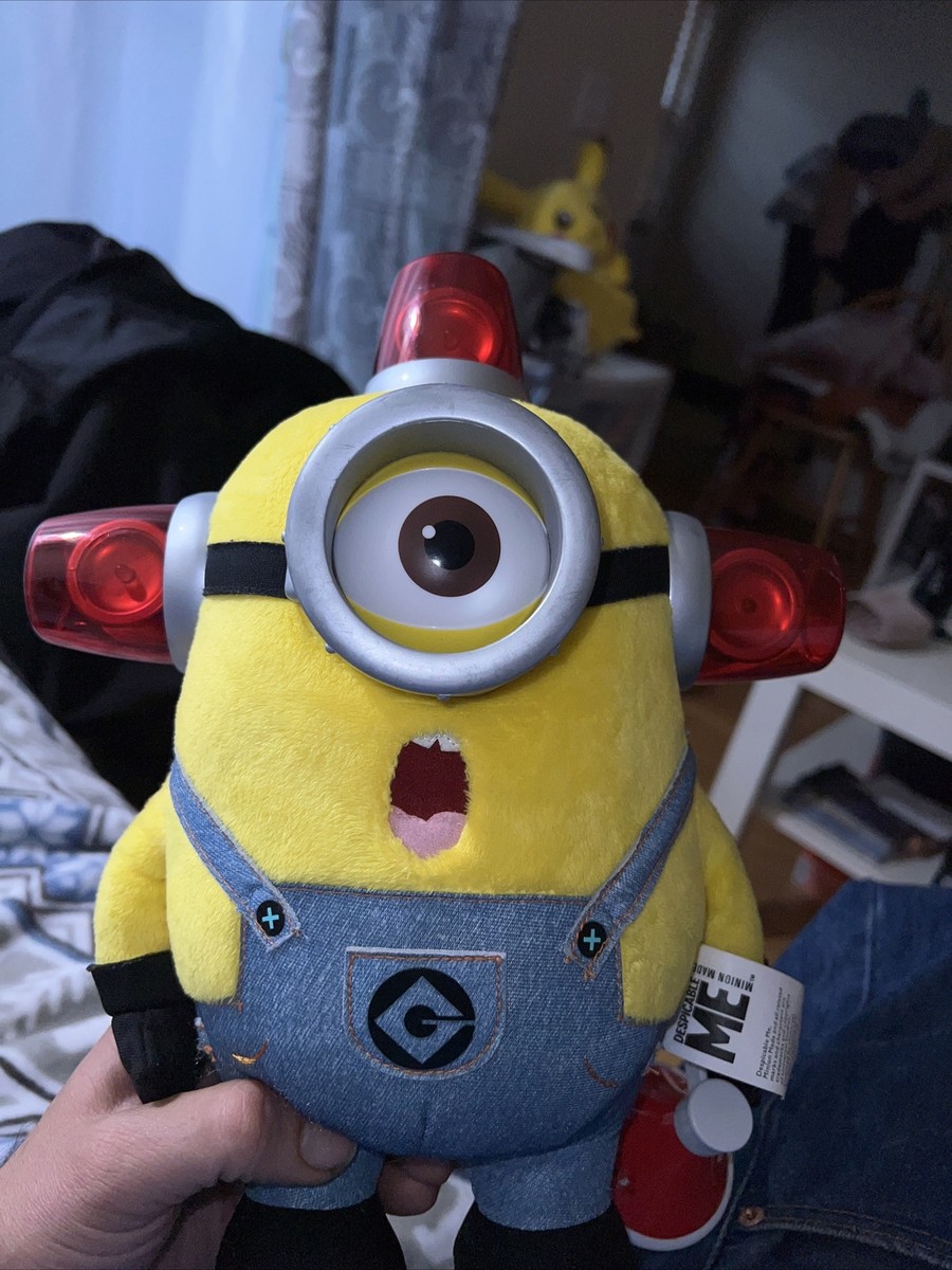 Minion Fireman Bee Do