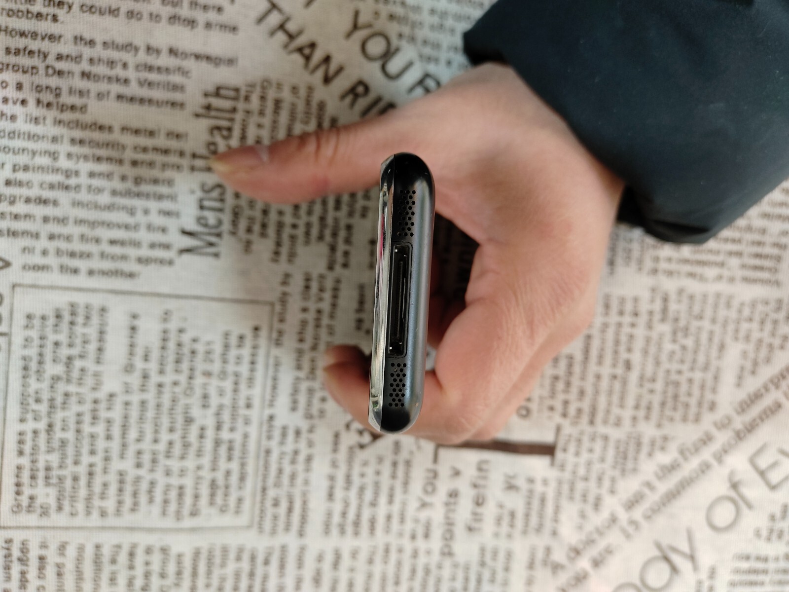 Apple iphone 1st gen(iphone 2G)8GB A1203 ios 1.0 IMEI4279 Perfect ...