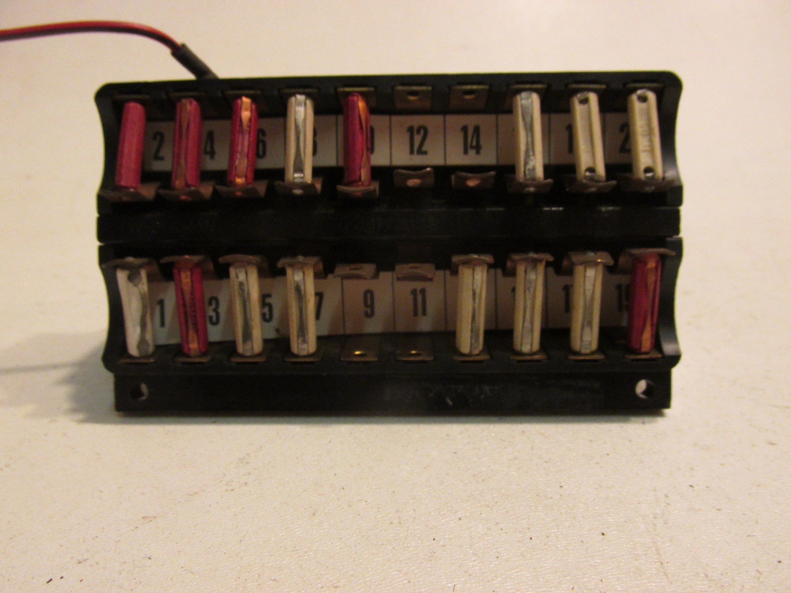 72--89 MERCEDES-BENZ , 380SL W107 R107 560SL 450SL 450SLC , FUSE BOX ...