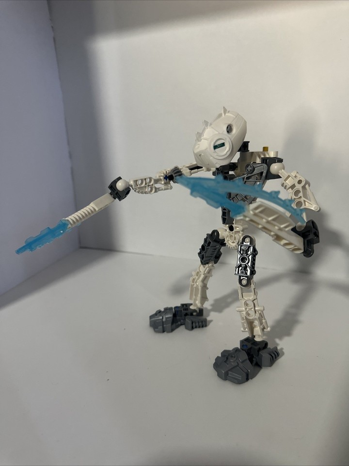 LEGO BIONICLE: Toa Hordika Nuju (8741) 673419056205| eBay
