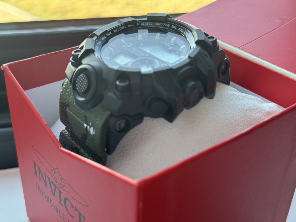 Activa Endurance X Invicta Men's Digital Watch Green Army Camo New! | eBay