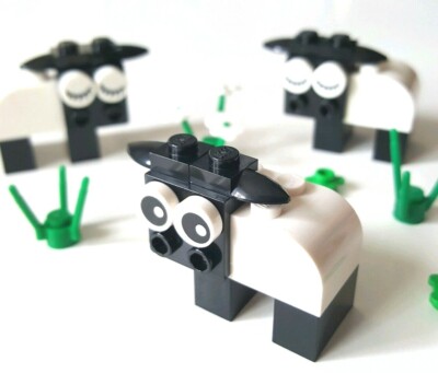 LEGO Sheep Herd/ Flock of 3 with Grass Mini Build - Farm Animals | eBay