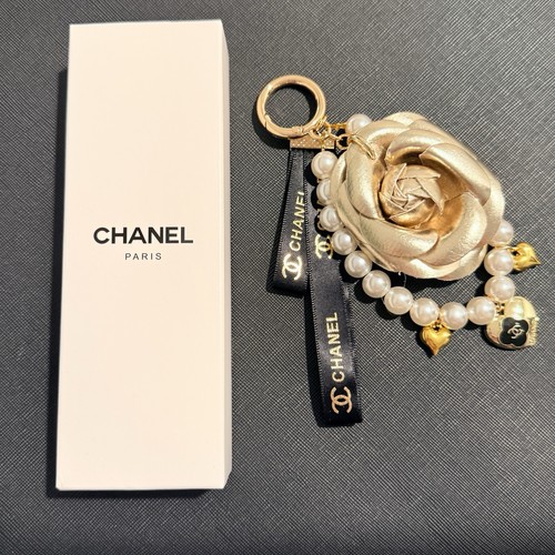 CHANEL Beaute Bag Charm Keychain Keyring (GWP VIP Gift) Gold Tone | eBay