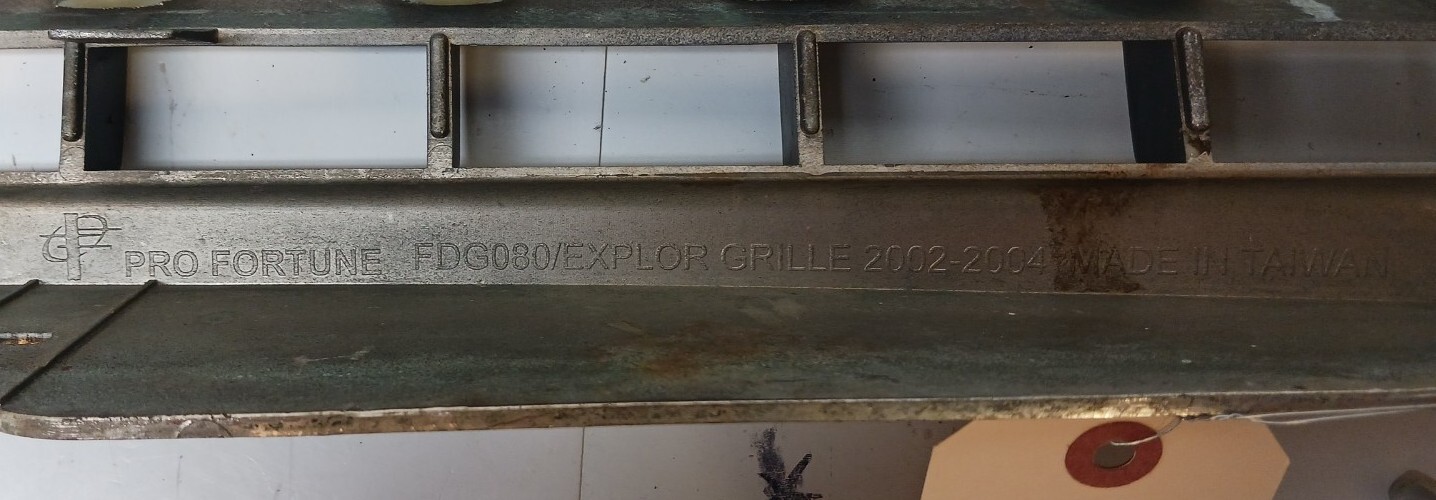 Used Pro Fortune Black Grille FDG080 2002-2005 Ford Explorer (G343) | eBay