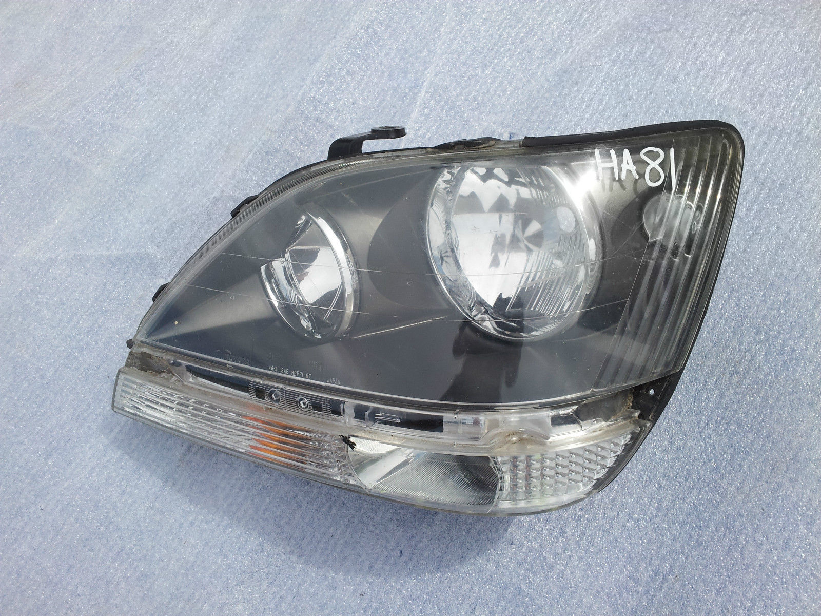 1999-2001 Lexus RX300 Driver Side Halogen Headlight | eBay