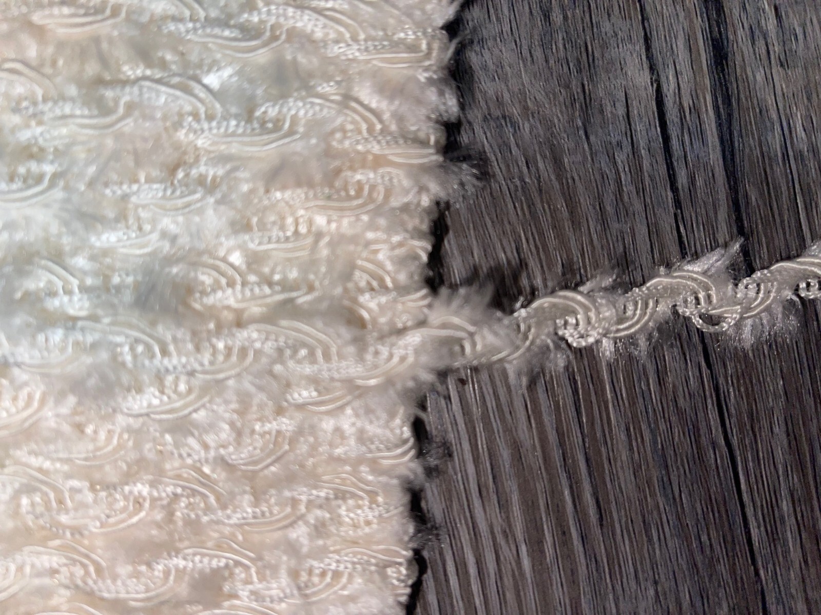 14 yards WHITE swirl Eyelash feather edge gimp sewing trim 1/2" wide | eBay