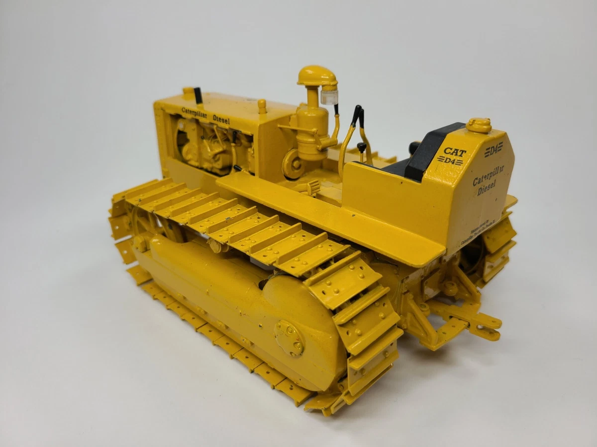 D4 Caterpillar Toys