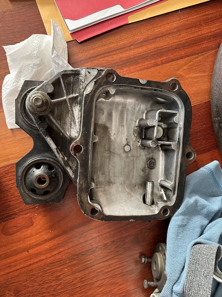 BMW E21 320i Rear Differential Cover with Support Bracket | eBay