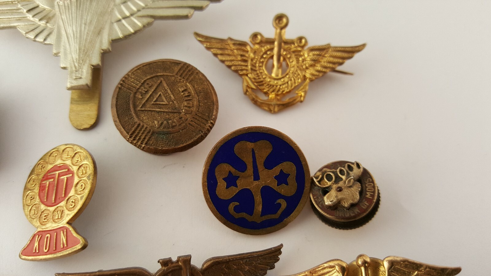 LOT 13 VINTAGE PINS BADGES MOOSE NAVY SAN DIEGO SIGMA CHI PSI OREGON ...