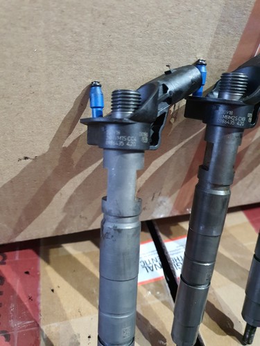 HYUNDAI Santa Fe 2012 2.2 Diesel Fuel Injectors D4HB 338002F000 | eBay