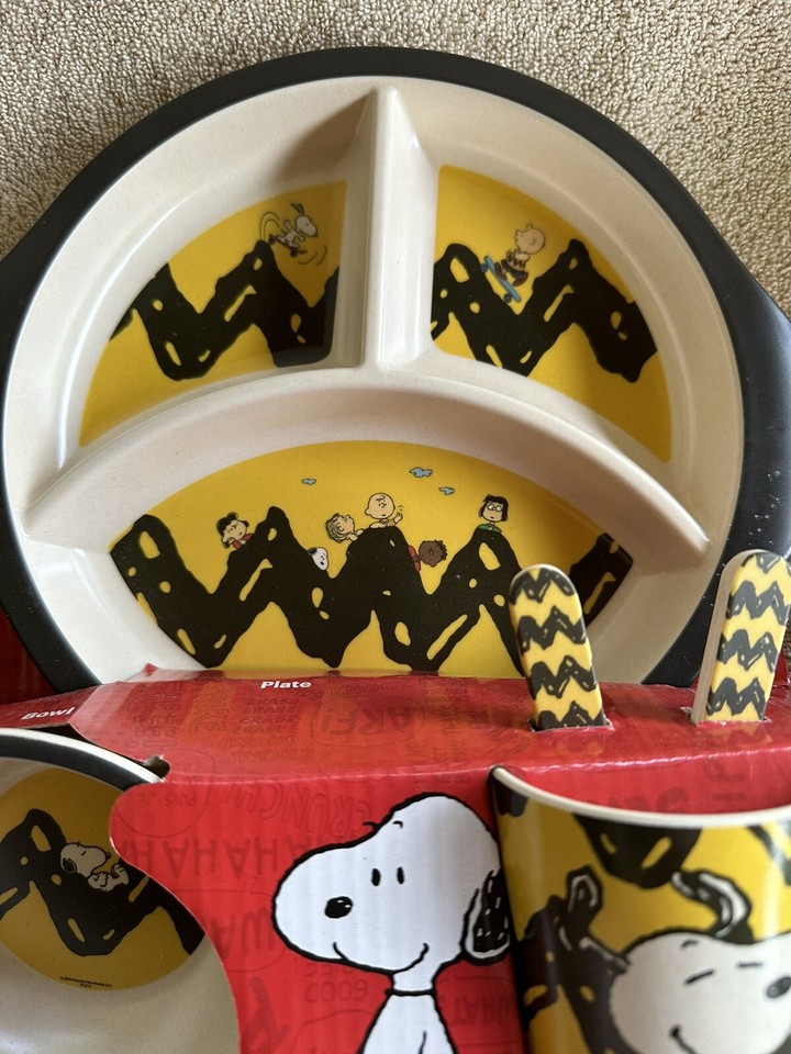 Peanuts Charlie Brown Snoopy Dishes Melamine Kids Child 5pc Dish Set ...