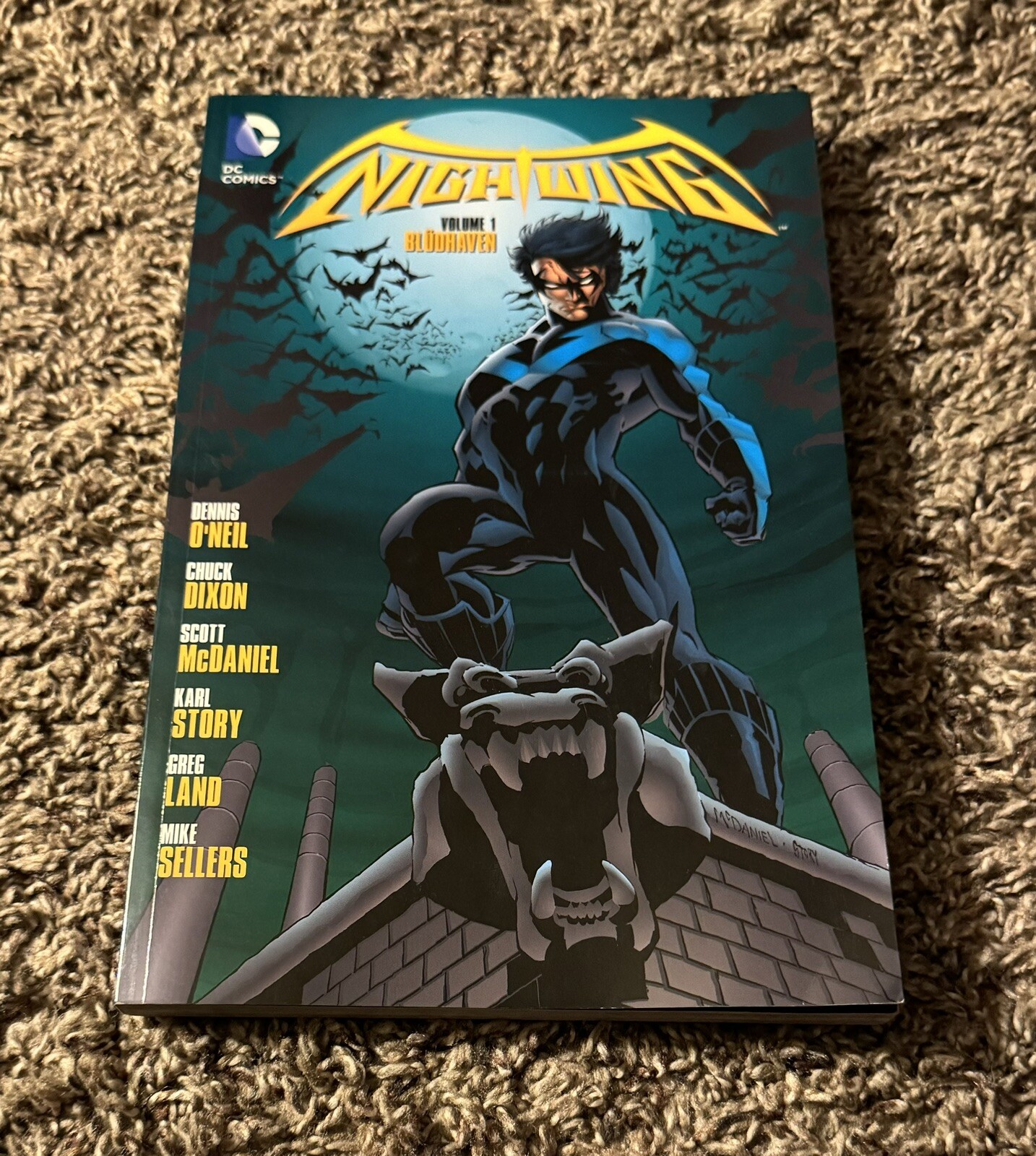 Nightwing VOL 1 TPB (DC Comics 2014 February 2015) Chuck Dixon ...