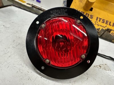 ORIGINAL Vintage SIGNAL STAT 16 ACRYSTAT Tail Turn Signal LIGHT Flange ...
