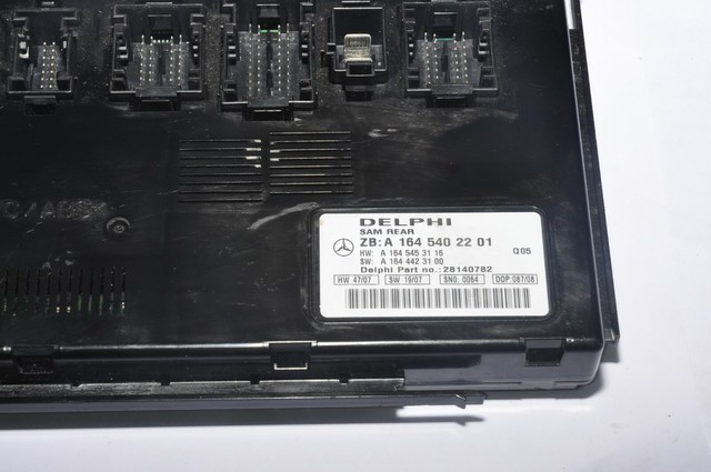 Plug And Play Mercedes-Benz W164 W251 ML GL Rear SAM Fuse BOX ...