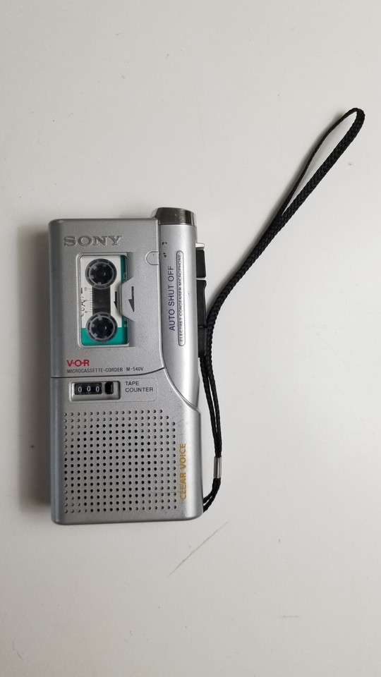 Sony Clear Voice M-530V VOR Microcassette Recorder * For PARTS, not ...