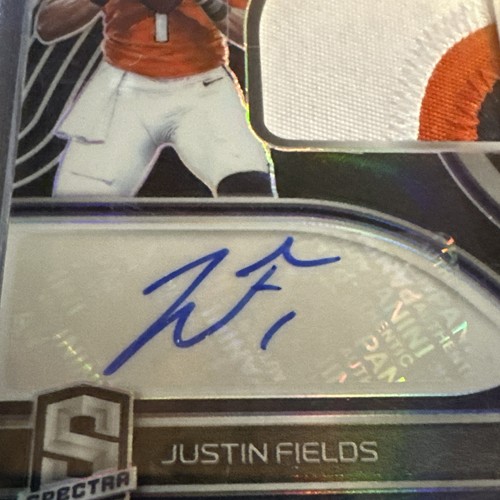 2021 Justin Fields Panini Spectra Rookie Patch Auto Prizm /99 RPA #203 ...