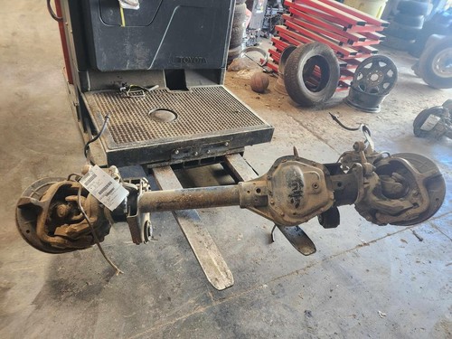 Front Axle Assy.also See Crr FORD F250 SD PICKUP 08 09 10 | eBay