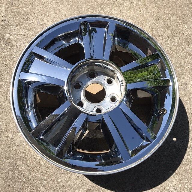 20 INCH CHEVY SILVERADO TAHOE SUBURBAN CHROME CLAD RIM WHEEL OEM ...