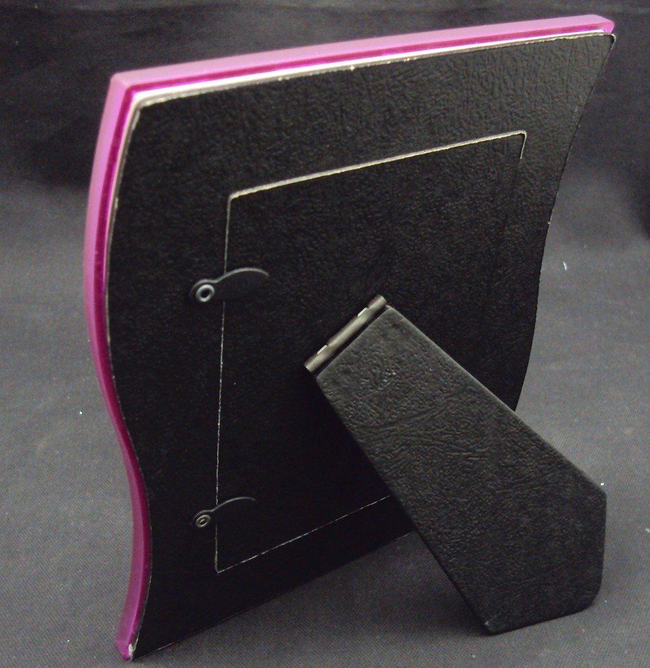 Desktop Photo Frame ~ Pop Art Wave Styling ~ Purple ~ Holds 3.5"x5 ...