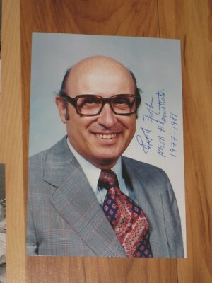 NASA Administrator ROBERT FROSCH Signed 4x6 Photo AUTOGRAPH | eBay
