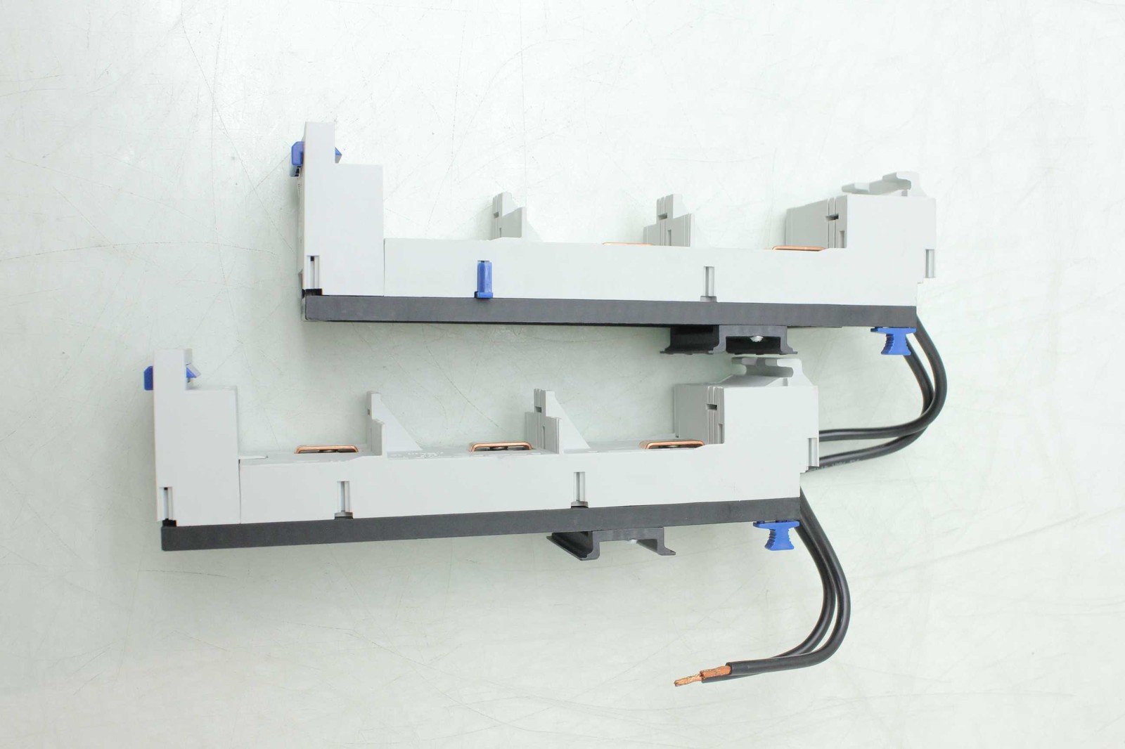 2 Rittal SV 9341.460 OM Adapters with Connection Cables / 32A / 3 Pole ...