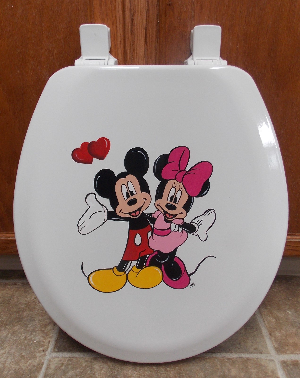 HAND PAINTED MICKEY & MINNIE MOUSE TOILET SEAT STANDARD SIZE NEW ITEM ...