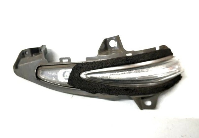 81730-48020 Genuine OEM Toyota Lamp ASSY Side Turn Signal RH 8173048020 ...