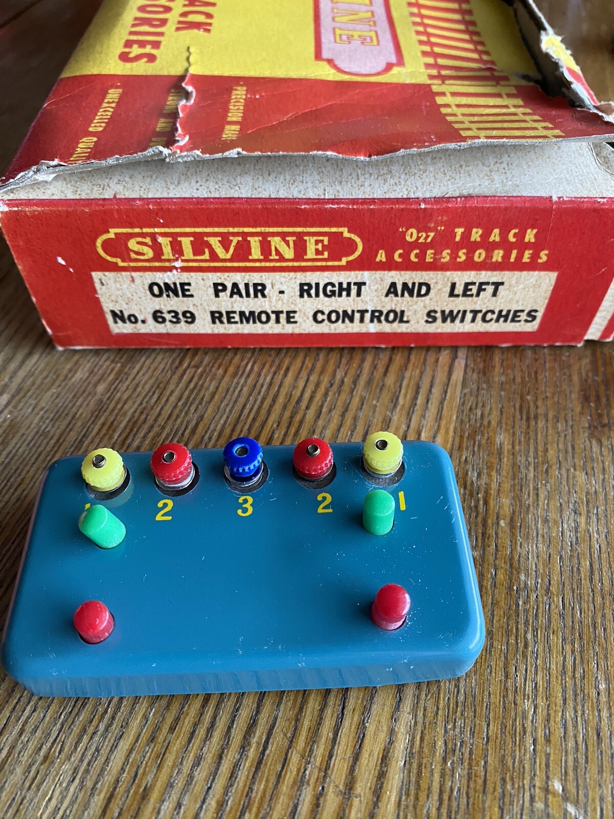Vintage Silvine No.639,O-27 Gauge Train Remote Control L & R Switch ...