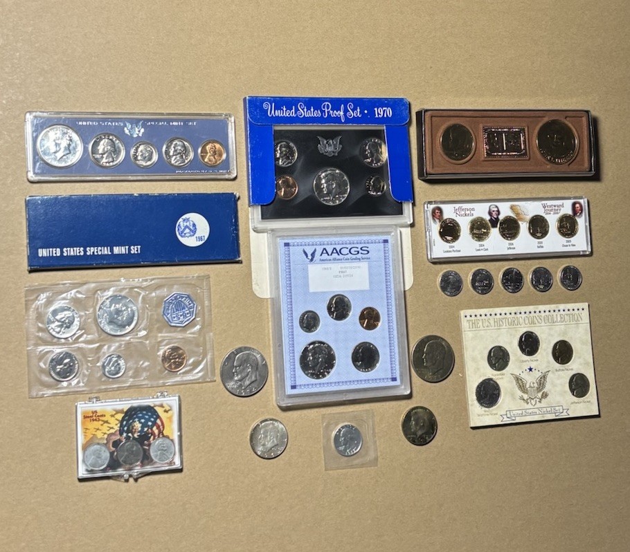 Misc Lot Of US Coins Featuring 1964 Mint Set 90% Silver Kennedy Half Dollar Coin | eBay