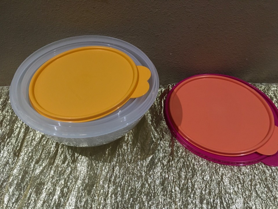 New Tupperware Beautiful Bright and Colorful Set of 4 Wonderlier Mixing ...