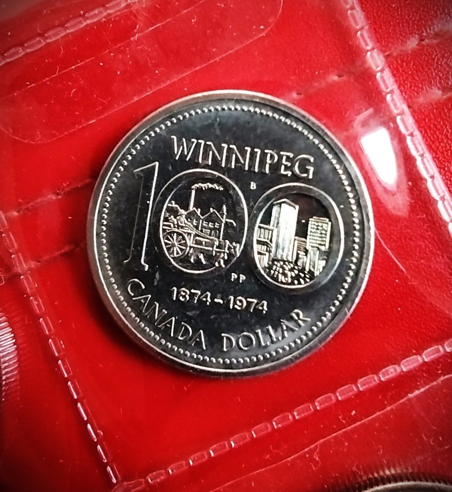 1965 to 2006 **LOT OF 16 DOLLAR COINS + FOLDER** (Various years ...