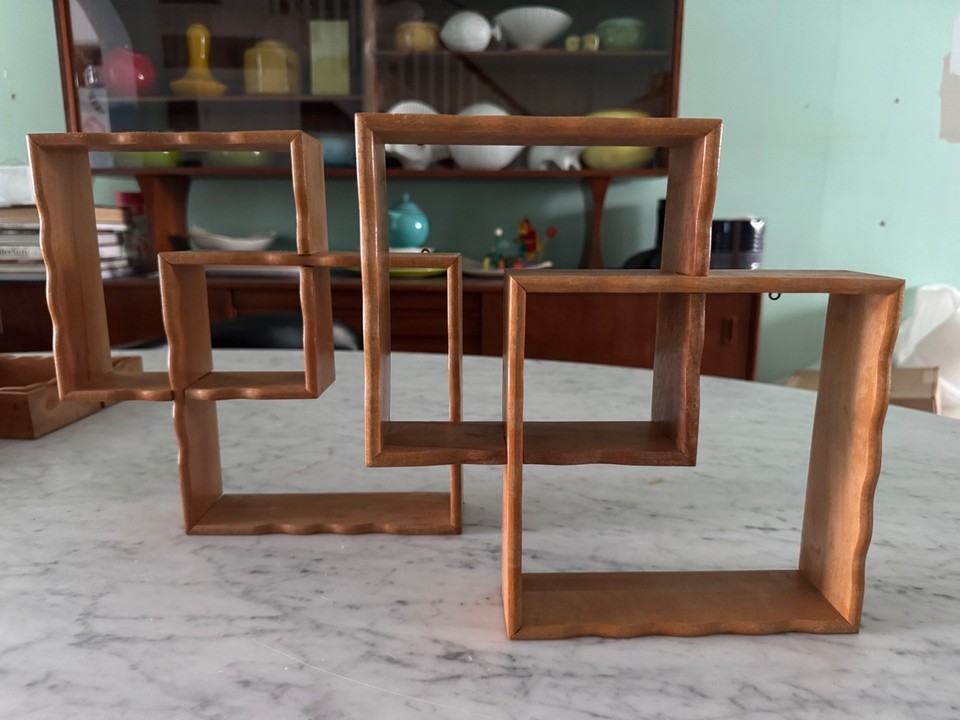 MCM vtg wooden scalloped edge interlocking shelves/shadow boxes made in ...
