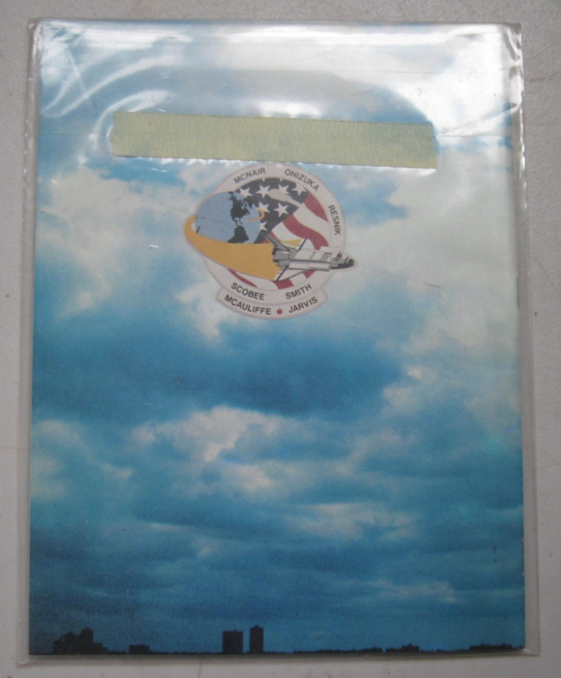 Memorial To The Space Shuttle Collector's Edition Heroes OF The Heavens ...