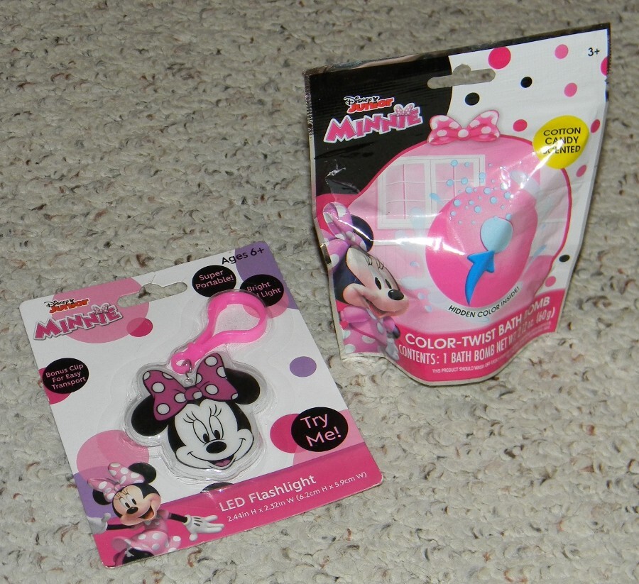 Minnie Mouse LED Flashlight / Bag Clip & Color Twist Bath Bomb - Disney ...