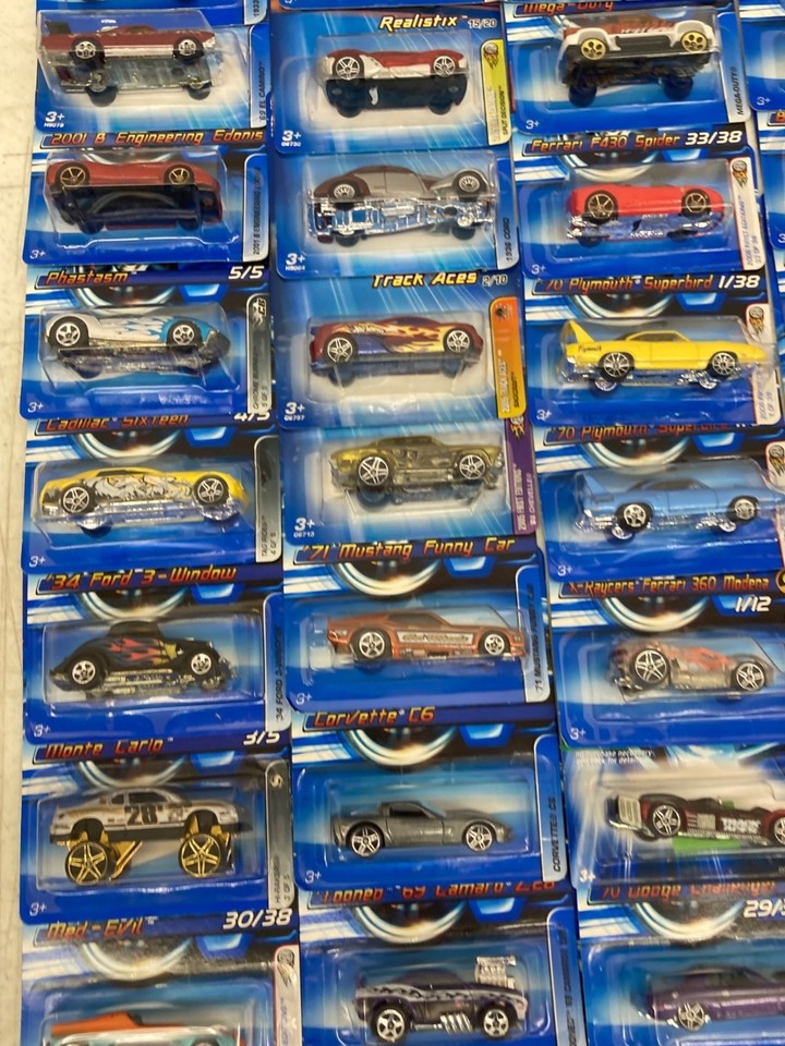 Lot Of 50 Hot Wheels Assorted Models & Series New In Packaging | eBay
