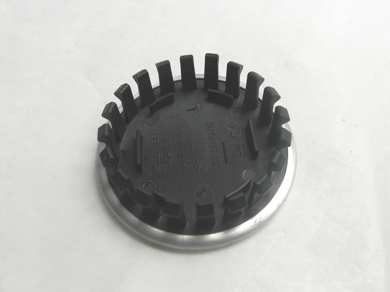 Genuine 2014-2019 Chevrolet Chevy Corvette C7 OEM Grey Center Cap ...